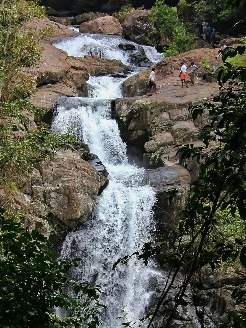 Meenmutty Waterfalls | Beautiful Waterfalls in Wayanad | Kerala ...