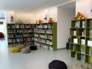 Discover Dubai's Hidden Gem: Al Safa Art & Design Library - Travel with Bee